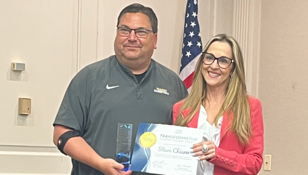 Mr. Chiaro named ‘Transformative Superintendent’ – Warren City Schools